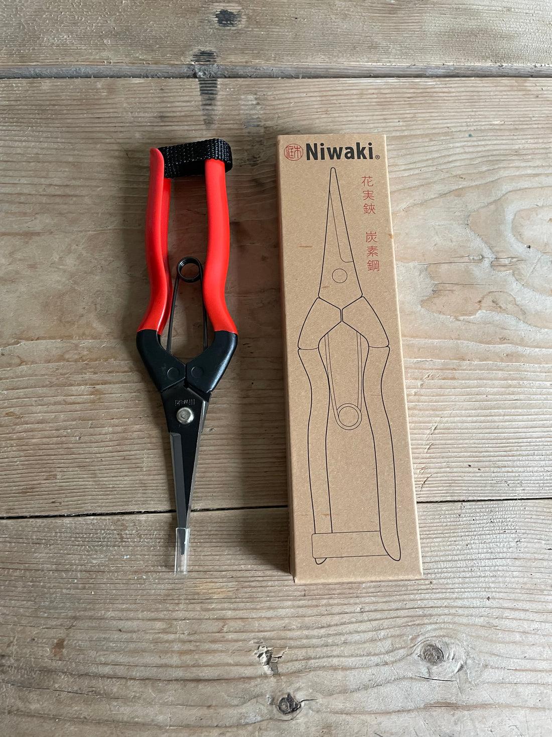 Niwaki Garden Snips – Pod & Pip